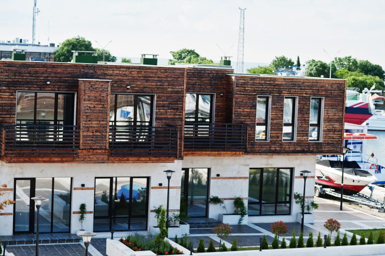 TODAS las Diferencias entre Chalet Adosado y Chalet Pareado